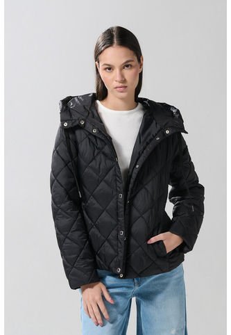 Koaj: Ropa con las últimas tendencias | ¡Compra ahora!