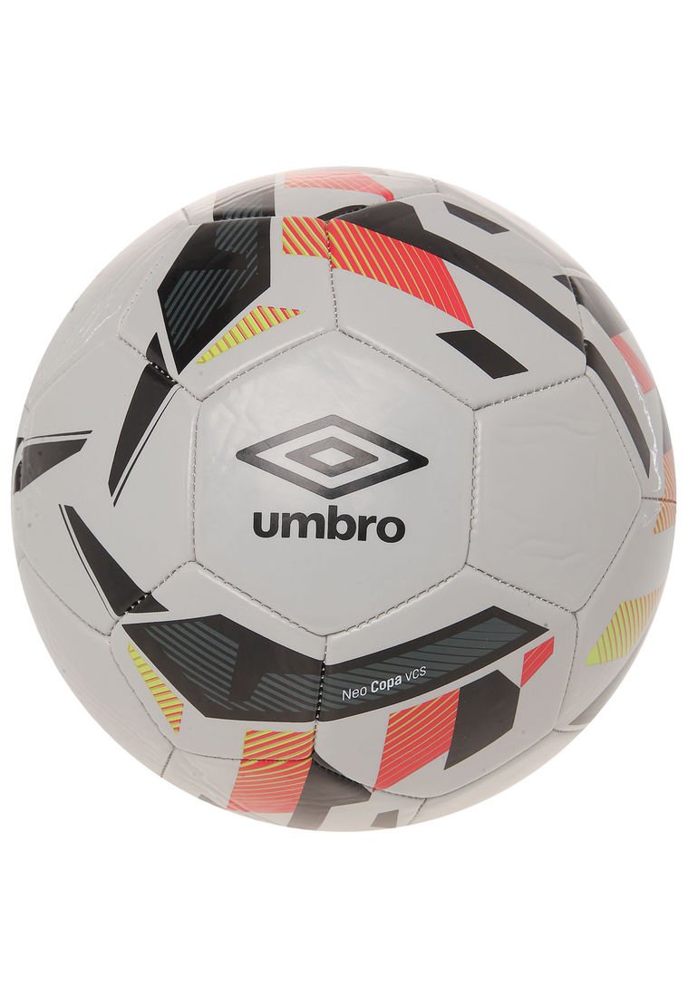 Balón De Futbol Gris-Rojo-Negro UMBRO Neo Copa - Compra Ahora | Dafiti ...
